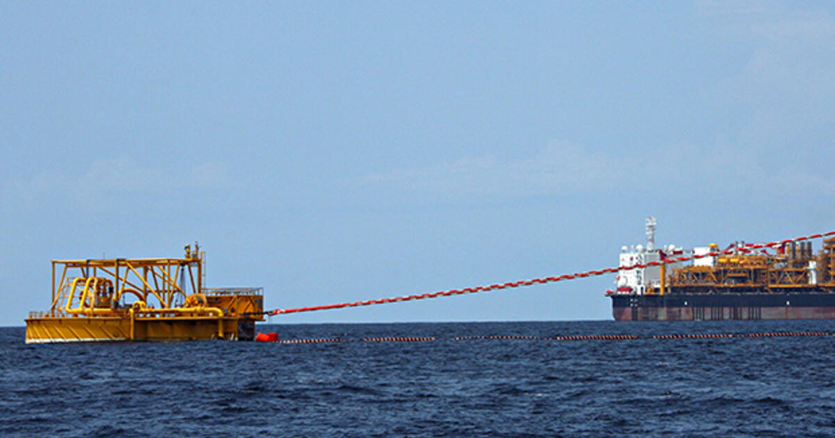 Transporting Oil by Sea | Planète Énergies